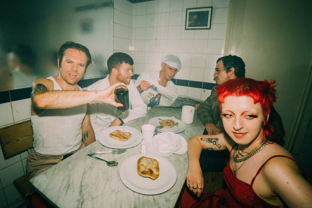 ENTER SHIKARI Release New Single ‘Bull’ Featuring Cody Frost - FOREVER LOUD