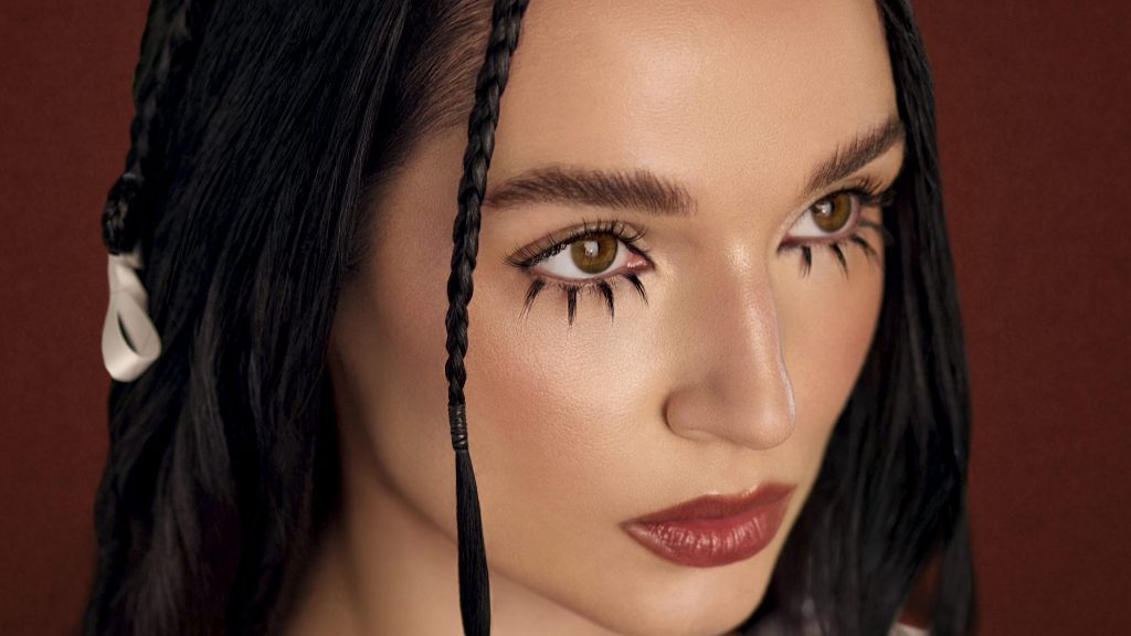 Poppy releases new single "New Way Out" produced by Jordan Fish ...